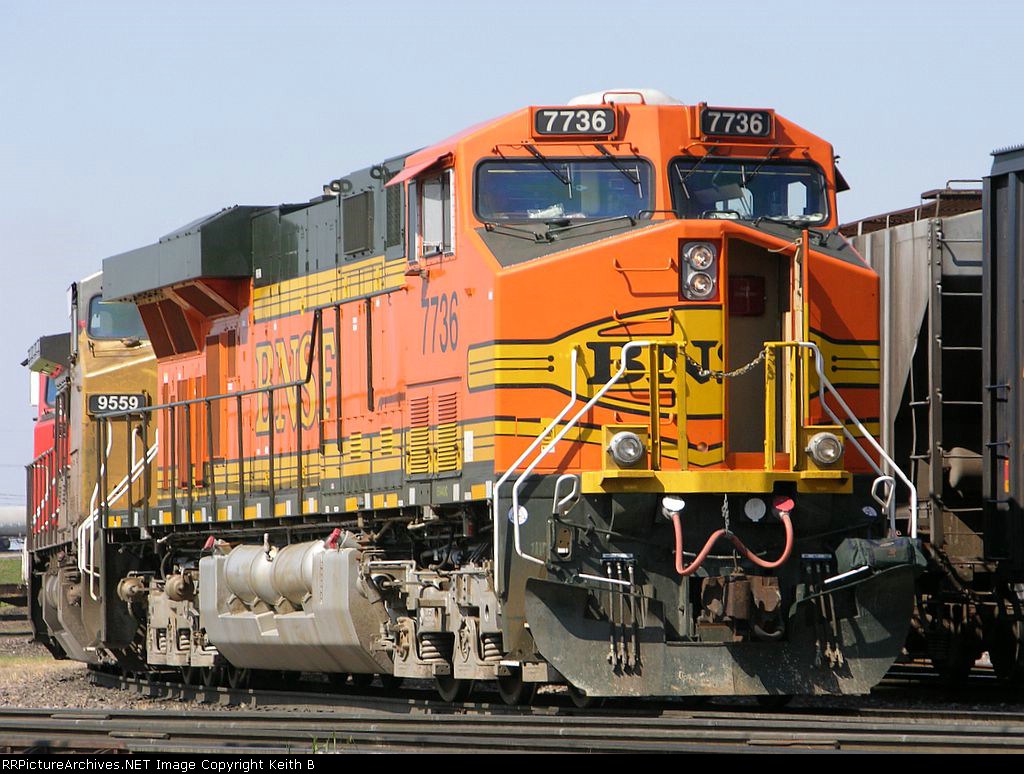BNSF 7736